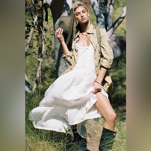 Spell | Dresses | Spell Designs Hanging Rock Lace Midi Dress | Poshmark